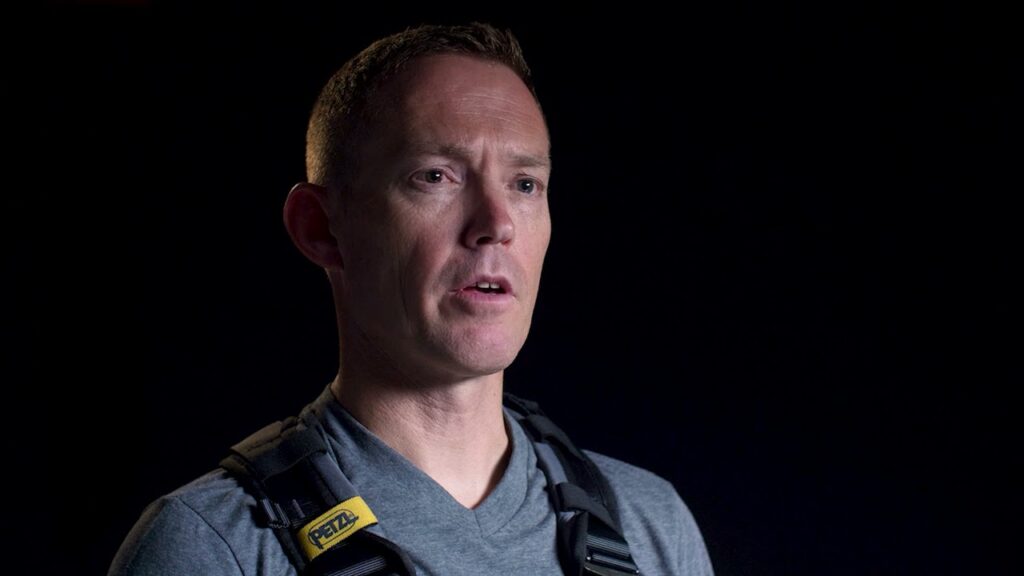 Personal RF monitors for RF workers - fieldSENSE | Personal RF monitors