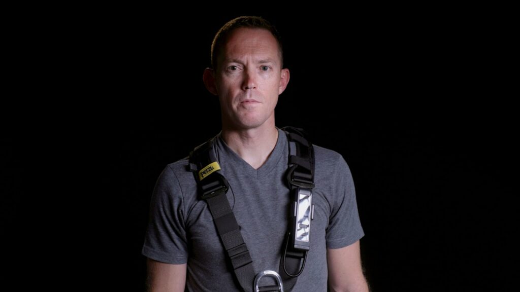 Personal RF monitors for RF workers - fieldSENSE | Personal RF monitors