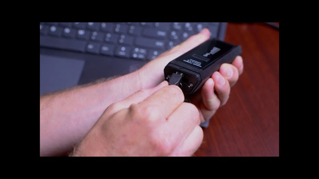 Personal RF monitors for RF workers - fieldSENSE | Personal RF monitors